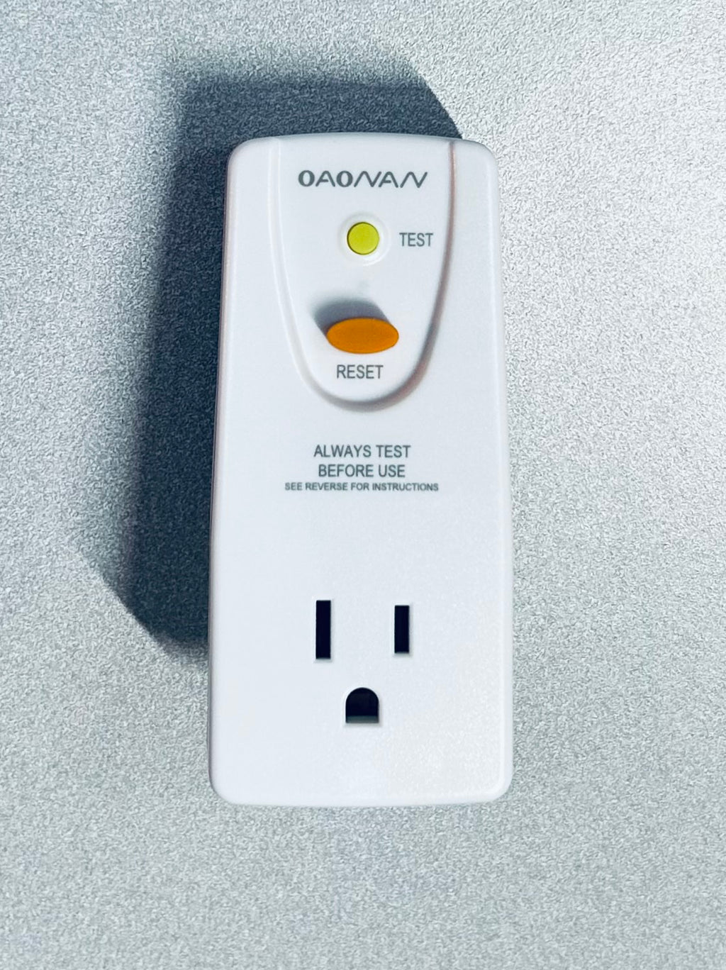 InvisiLights - GFCI Outlet Adapter – Lightsatwholesale